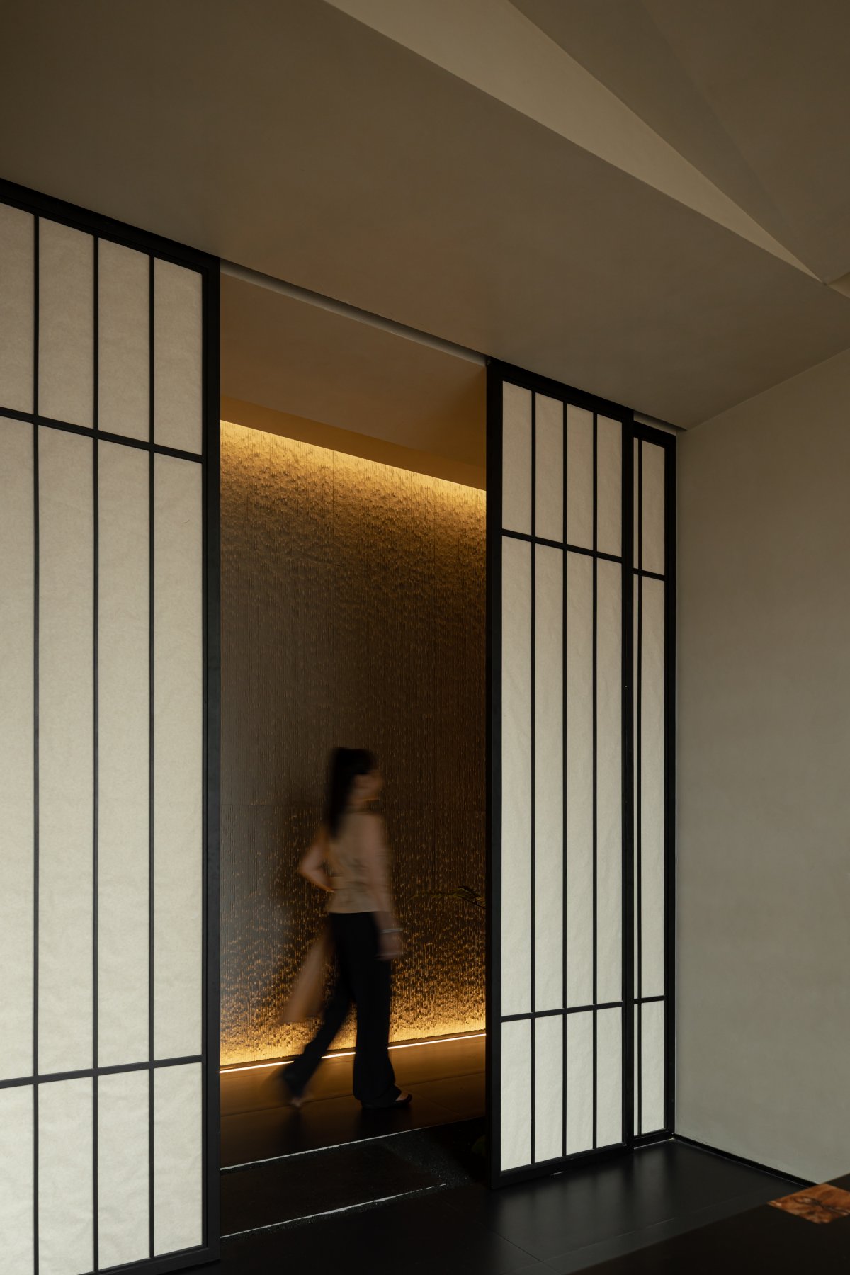 YINJISPACE Explores Life Aesthetics Through a Media Lens, Blending Art ...