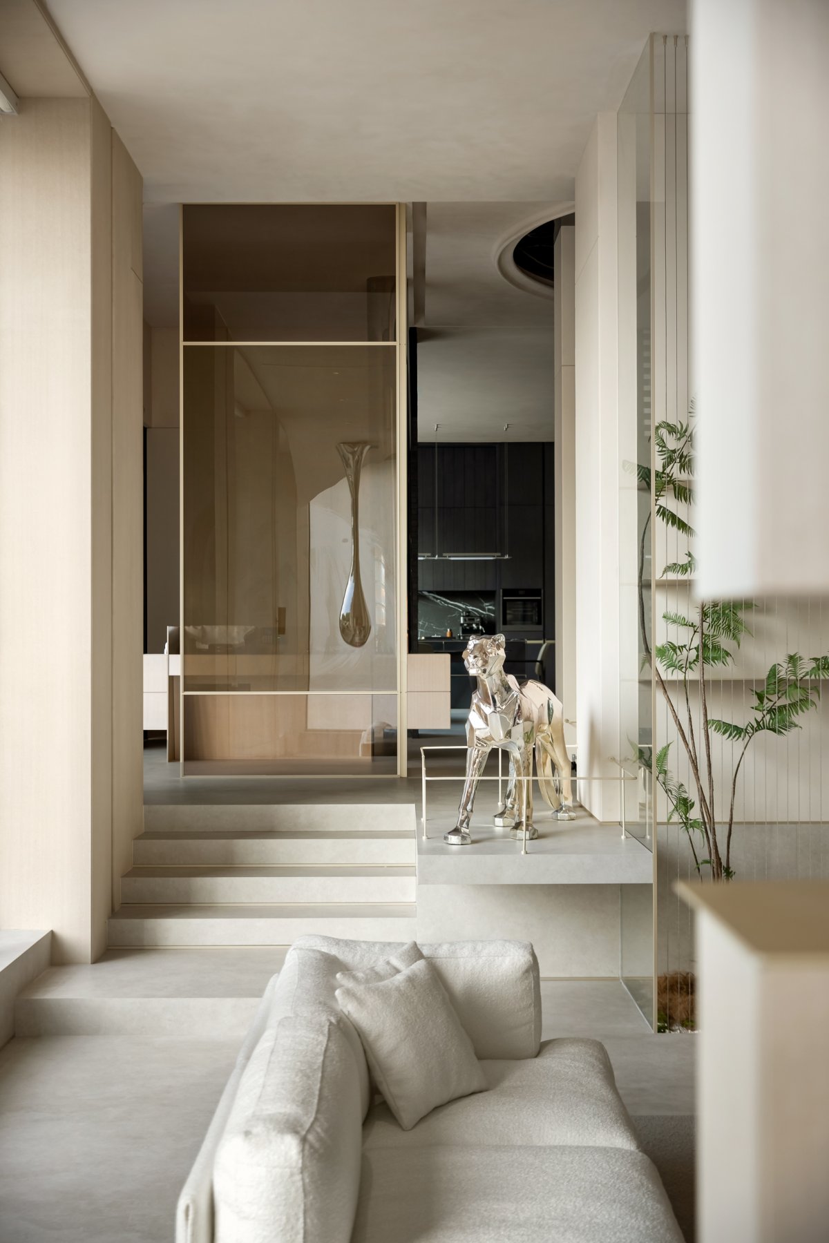 YINJISPACE Explores Life Aesthetics Through a Media Lens, Blending Art ...