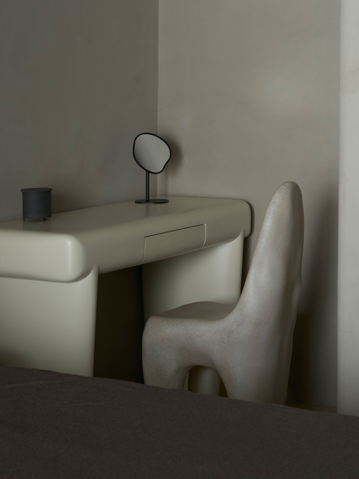 YINJISPACE Explores Life Aesthetics Through a Media Lens, Blending Art ...