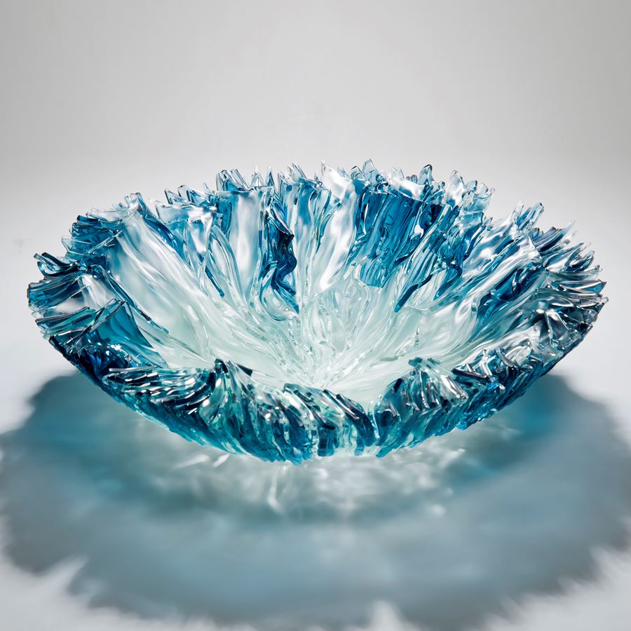 YINJISPACE Explores Life Aesthetics Through a Media Lens, Blending Art ...