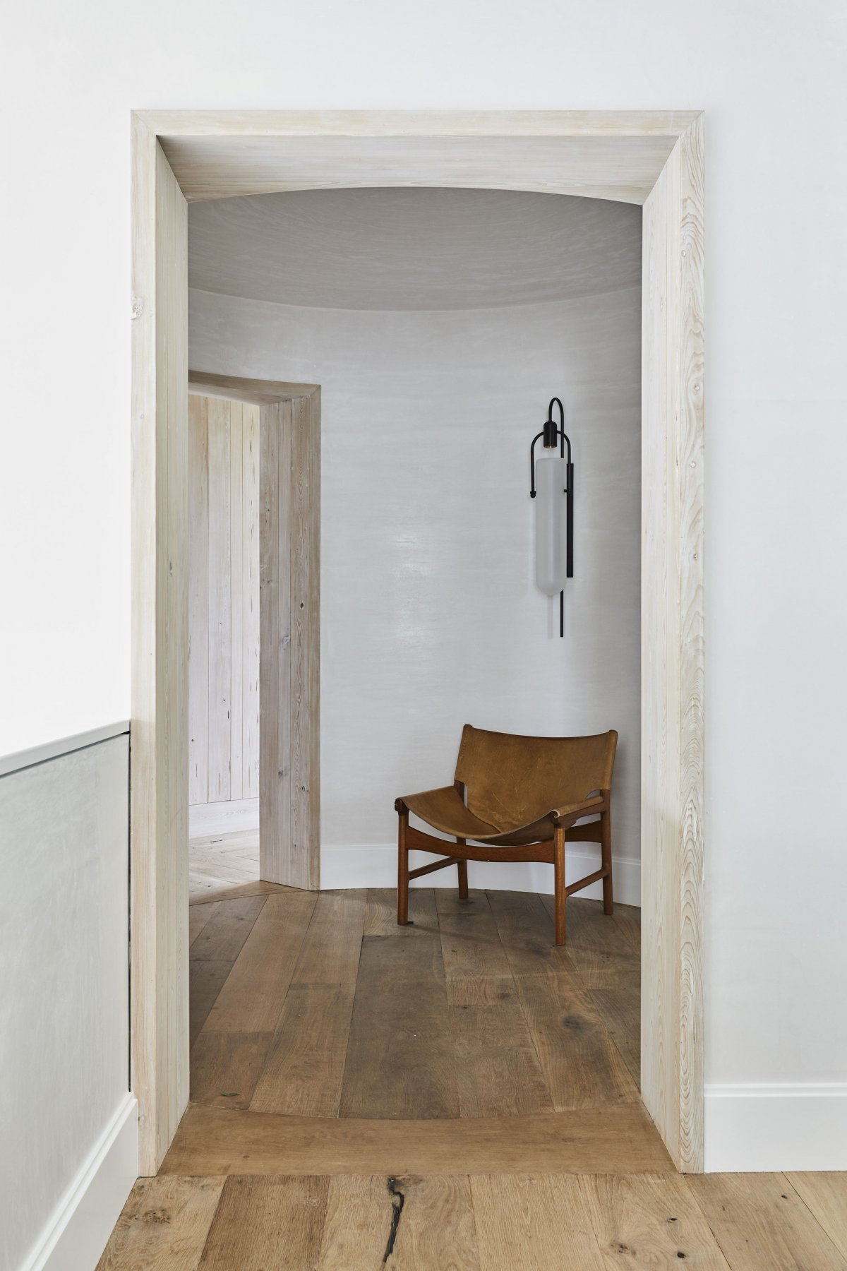 YINJISPACE Explores Life Aesthetics Through a Media Lens, Blending Art ...